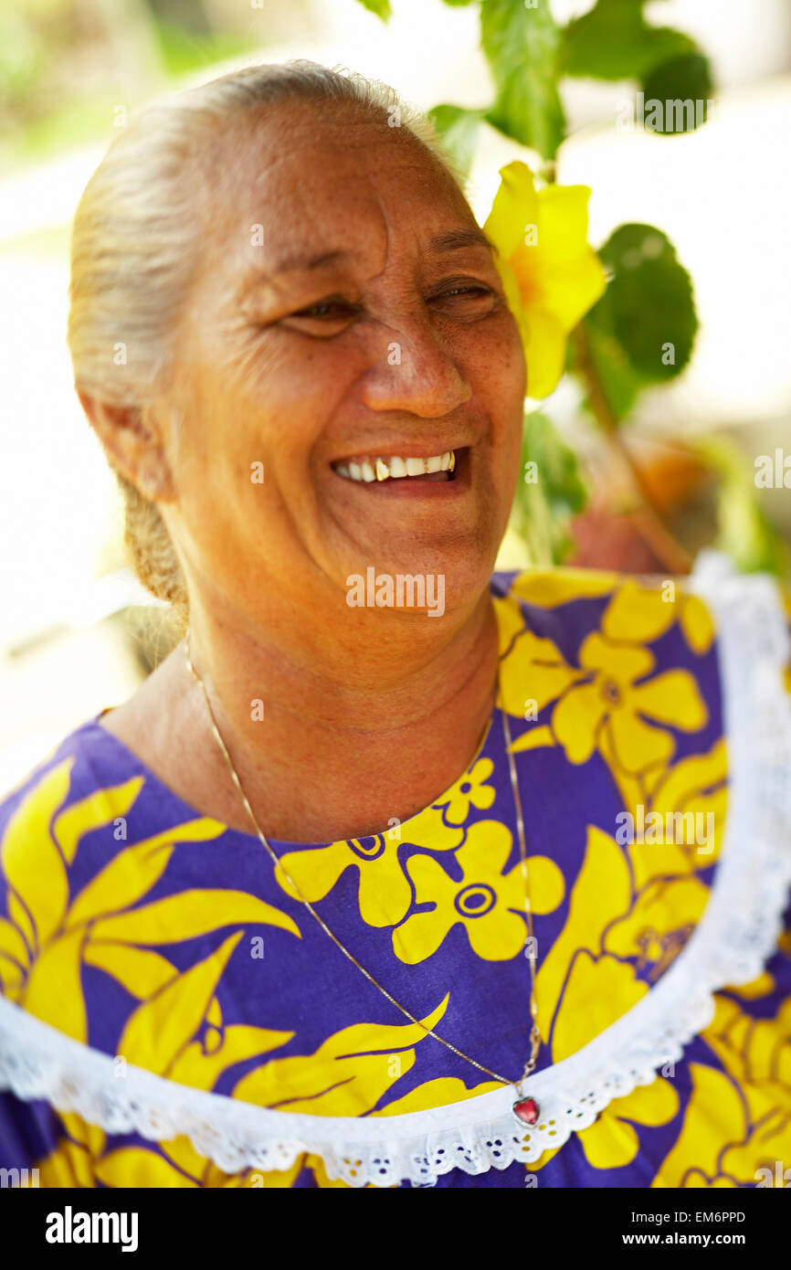 Portrait polynesian woman tahiti french hi-res stock photography and ...