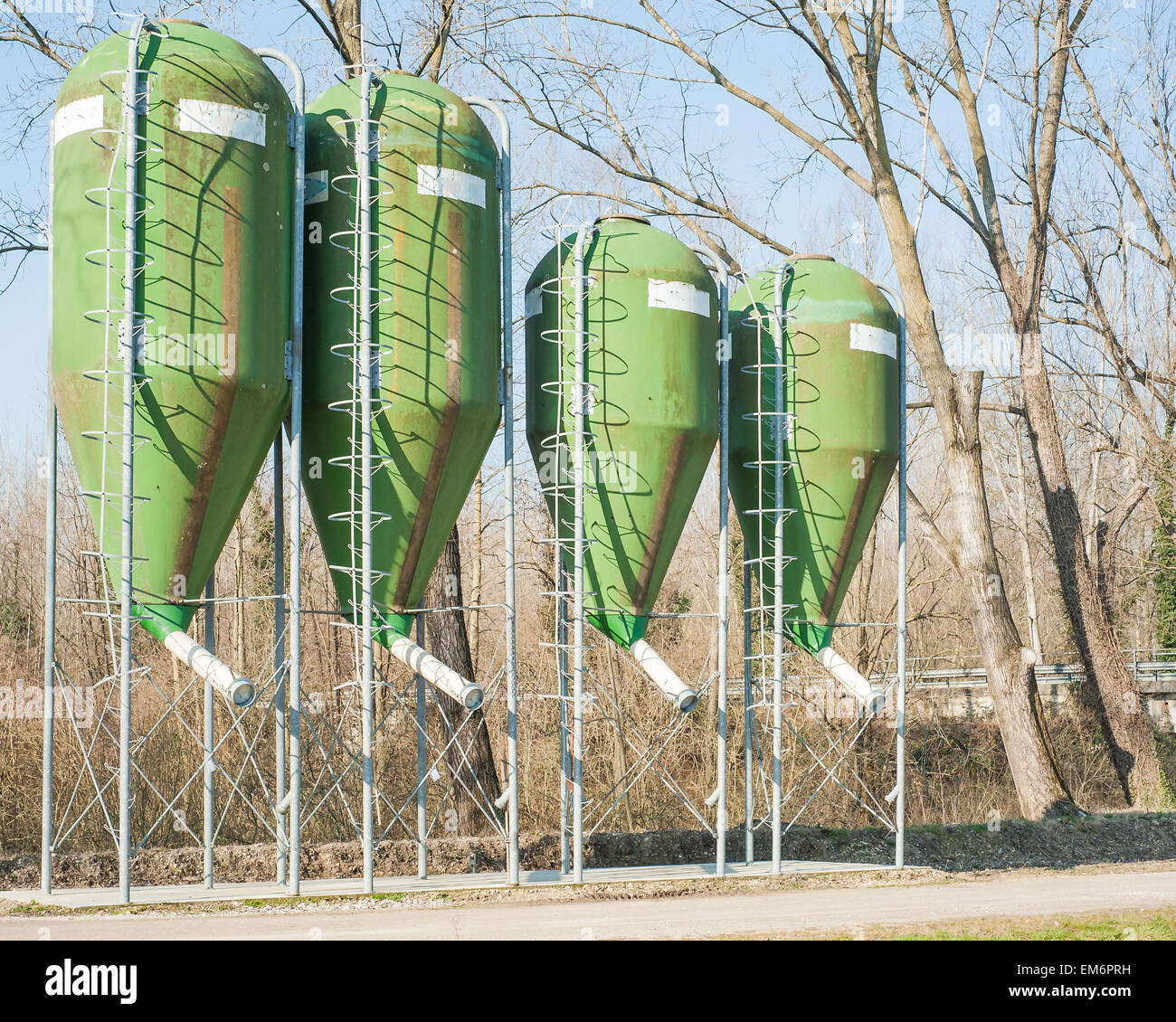 agricultural silos for the storage of feed Stock Photo - Alamy