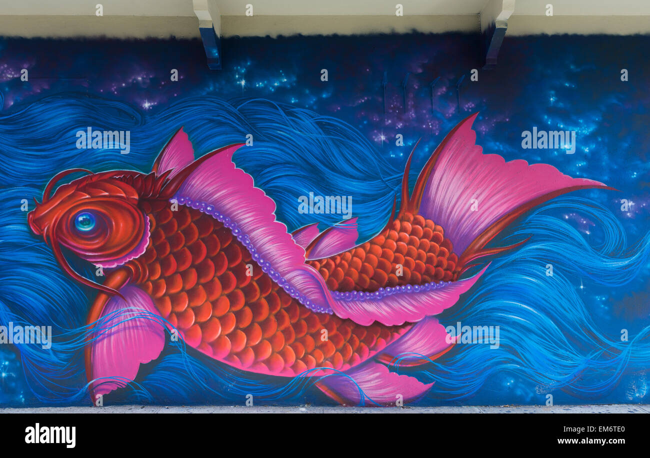 Graffiti fish hi-res stock photography and images - Alamy