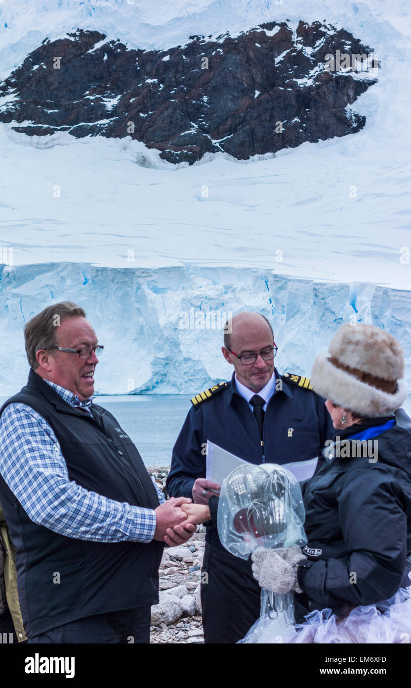 Kevin Raber marries his fiancee Debbie, Neko Harbour, Antarctica Stock ...