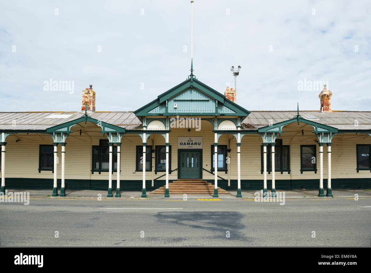 Oamaru railway station; Oamaru, South Island, New Zealand Stock Photo ...