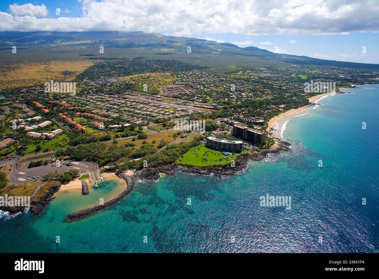 Maui hawaii overview hi-res stock photography and images - Alamy
