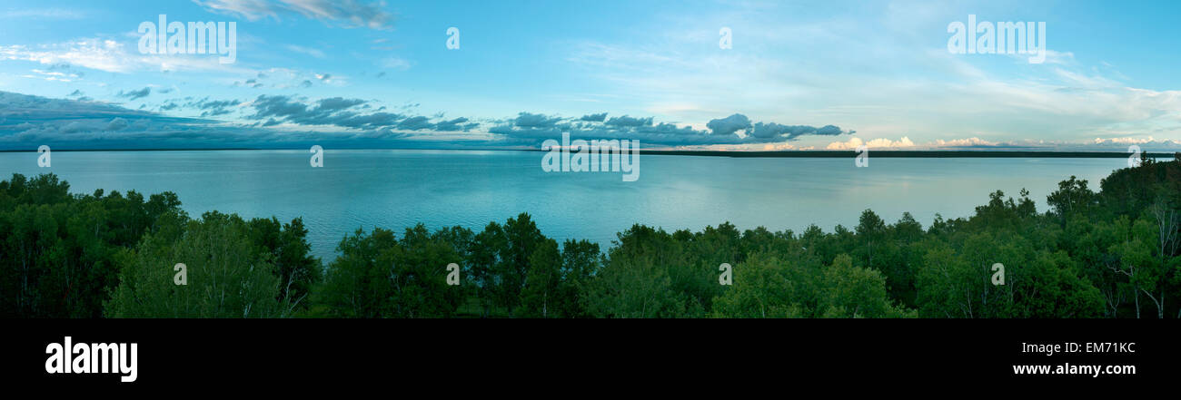 Lake Winnipeg at sunset in Hecla-Grindstone Provincial Park; Riverton ...