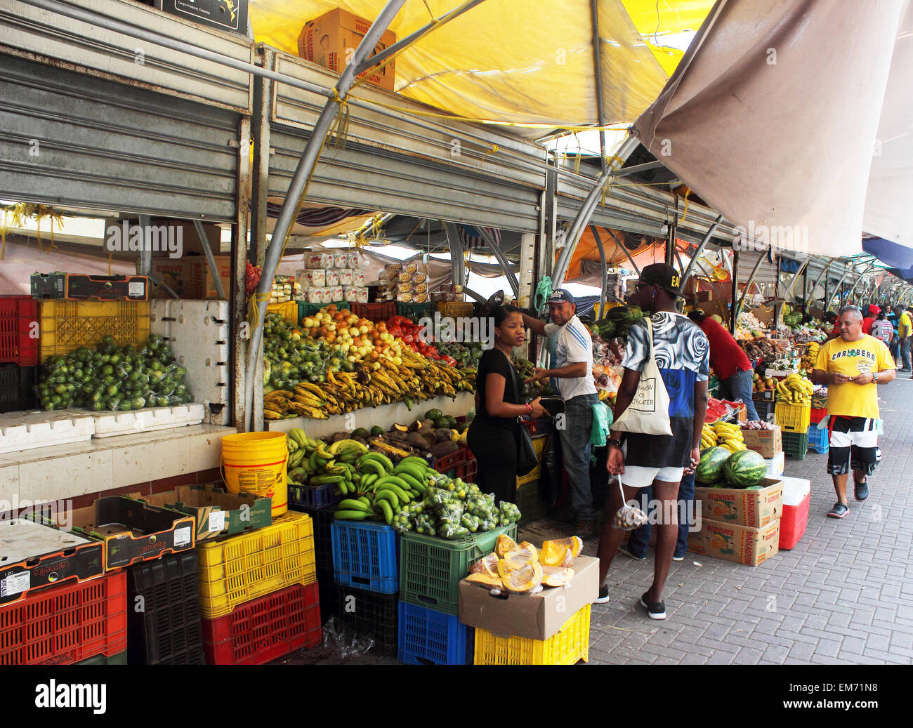 Curacao market hi-res stock photography and images - Alamy