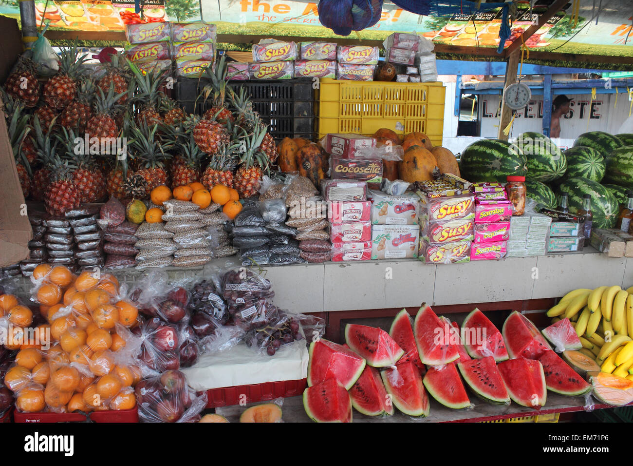 Curaçao fruit vegetables market caribbean hi-res stock photography and ...