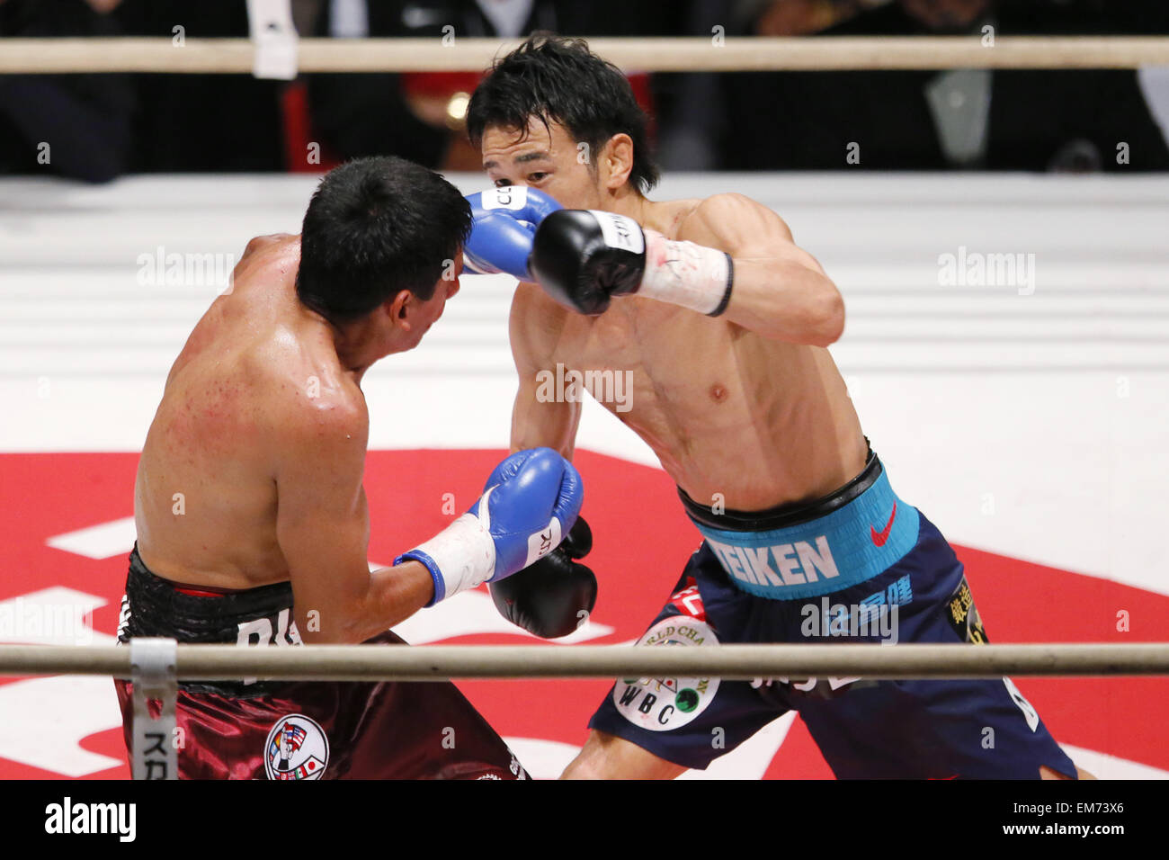 Osaka, Japan. 16th April, 2015. . Shinsuke Yamanaka won by KO after 7 ...