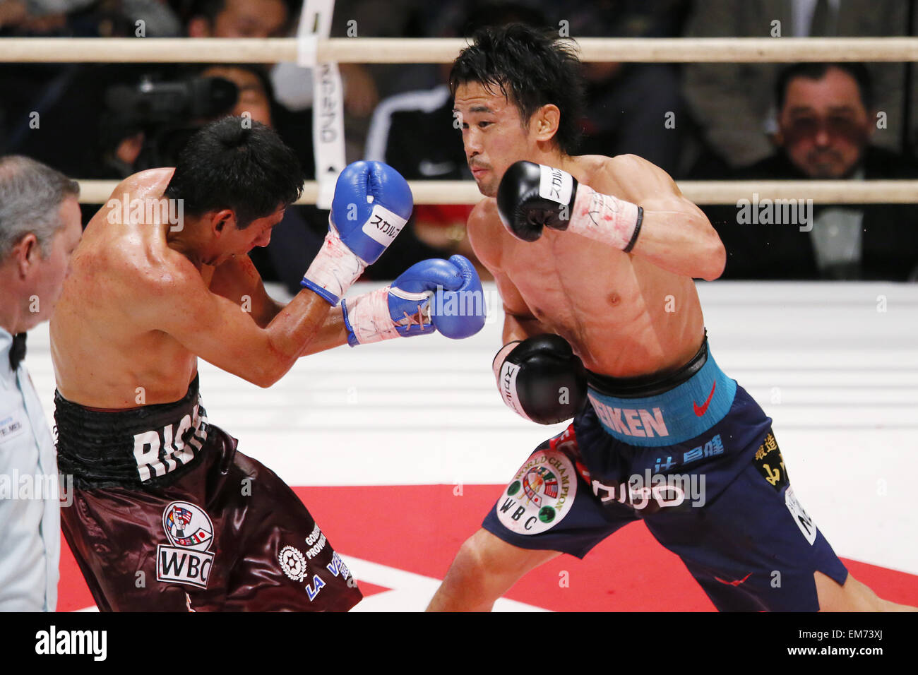 Osaka, Japan. 16th April, 2015. . Shinsuke Yamanaka won by KO after 7 ...