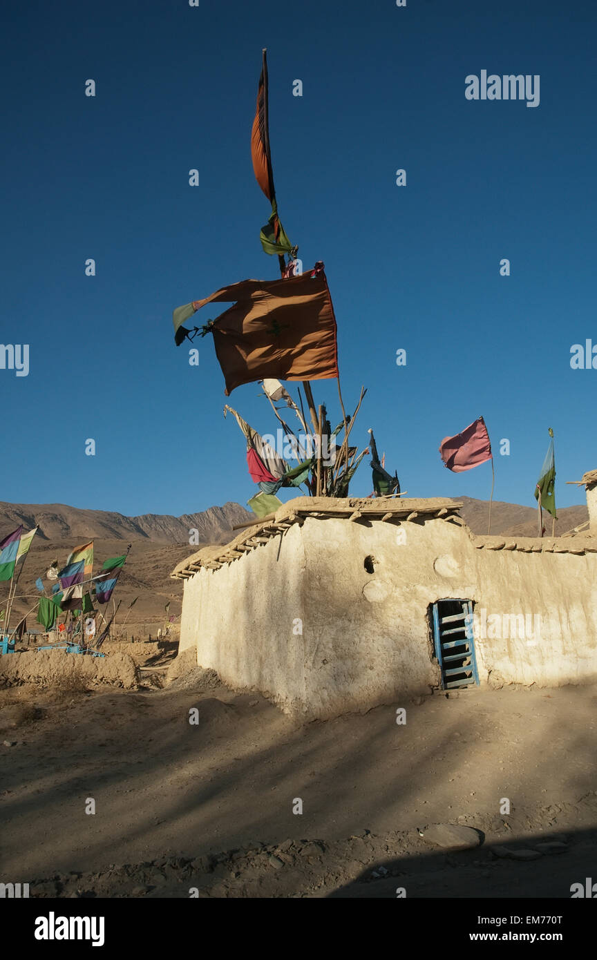 Flags Fluttering In The Wind Over The Shrine Of Khoja Mohammad Baba ...