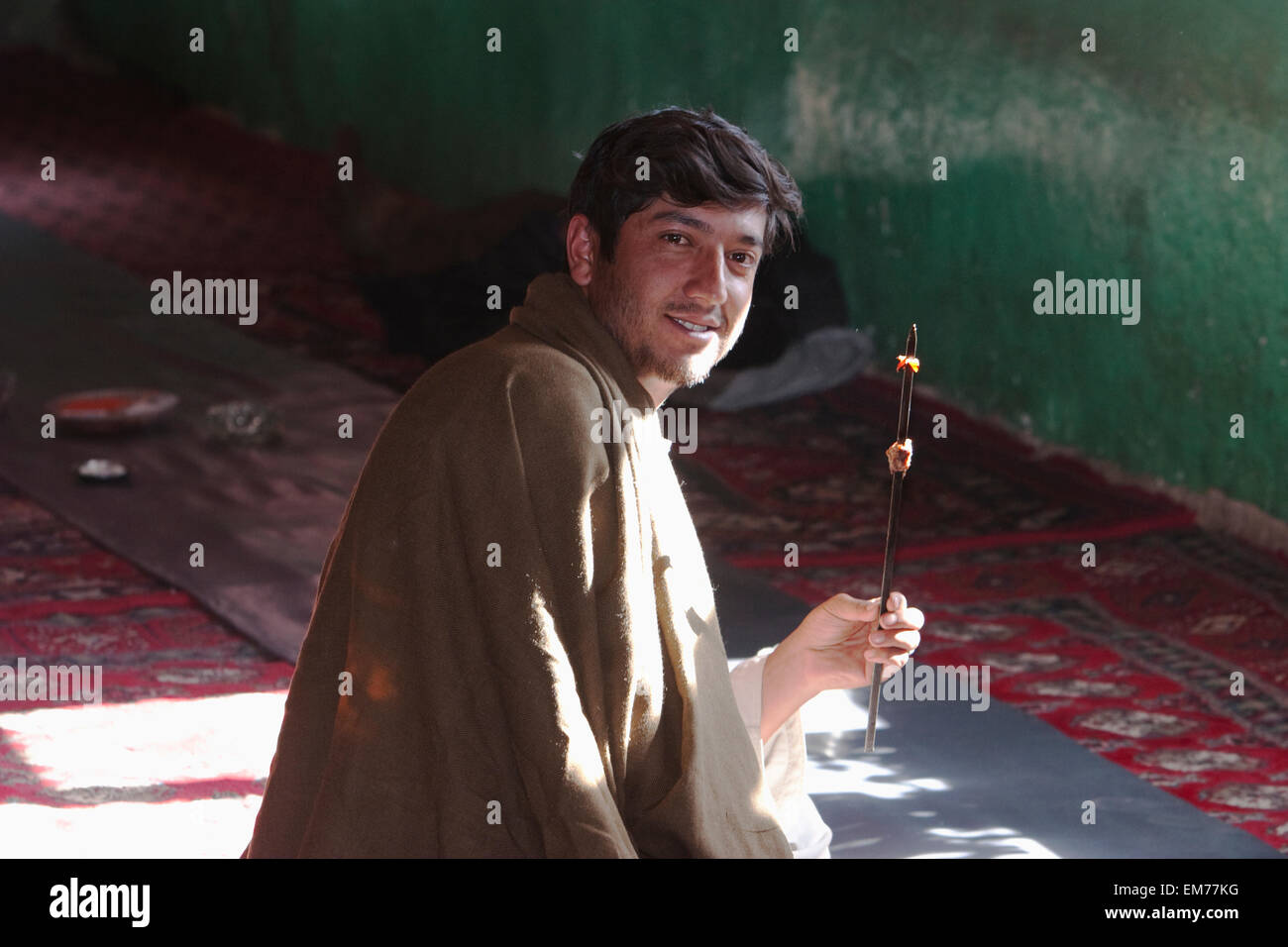 Afghanistan bamiyan province bamiyan man hi-res stock photography and ...