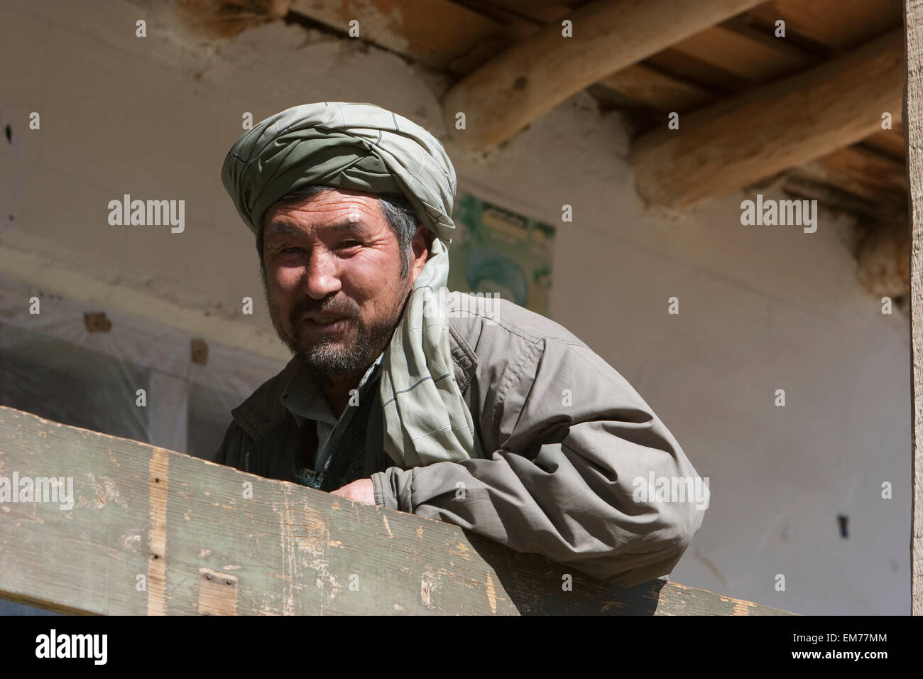 Afghanistan bamiyan province bamiyan man hi-res stock photography and ...