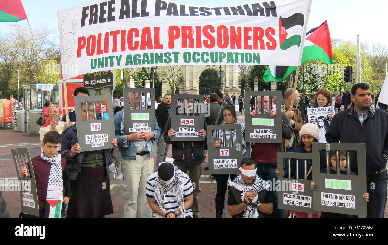 Irish palestine solidarity campaign hi-res stock photography and images ...