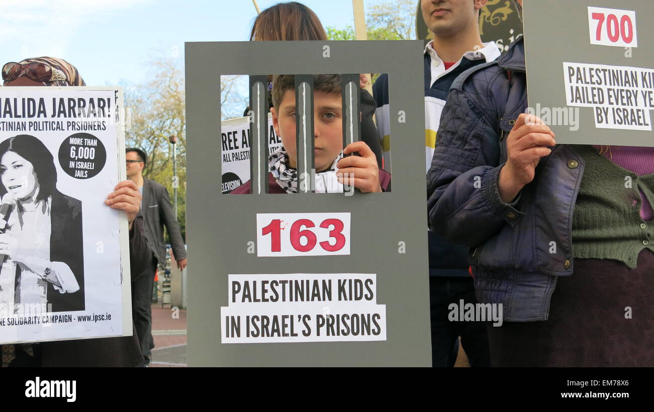 Image from the protest in Dublin city by the Ireland-Palestine ...