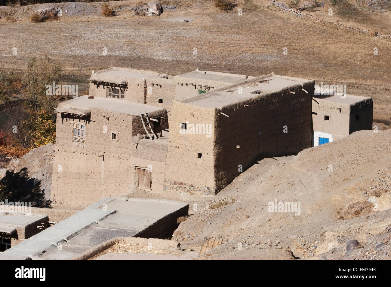 Afghanistan province ghorband valley hi-res stock photography and ...