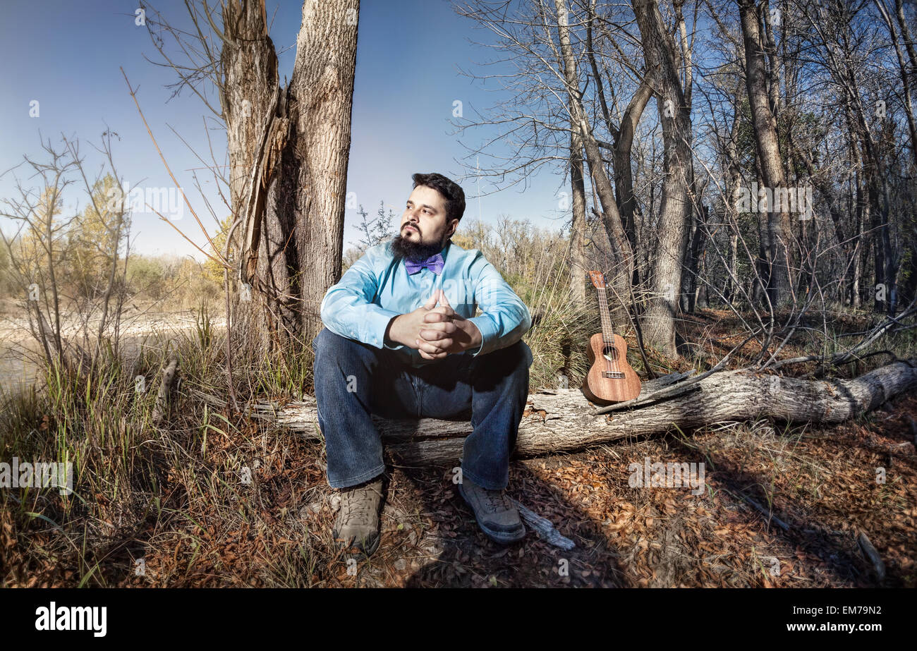 Fat man sitting park hi-res stock photography and images - Alamy