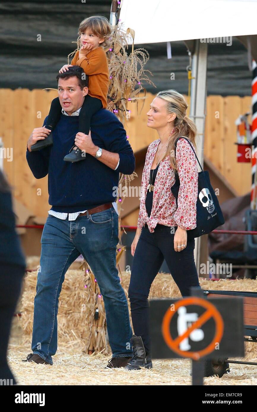 Molly Sims and husband Scott Stuber take their son, Brooks to Mr. Bones ...