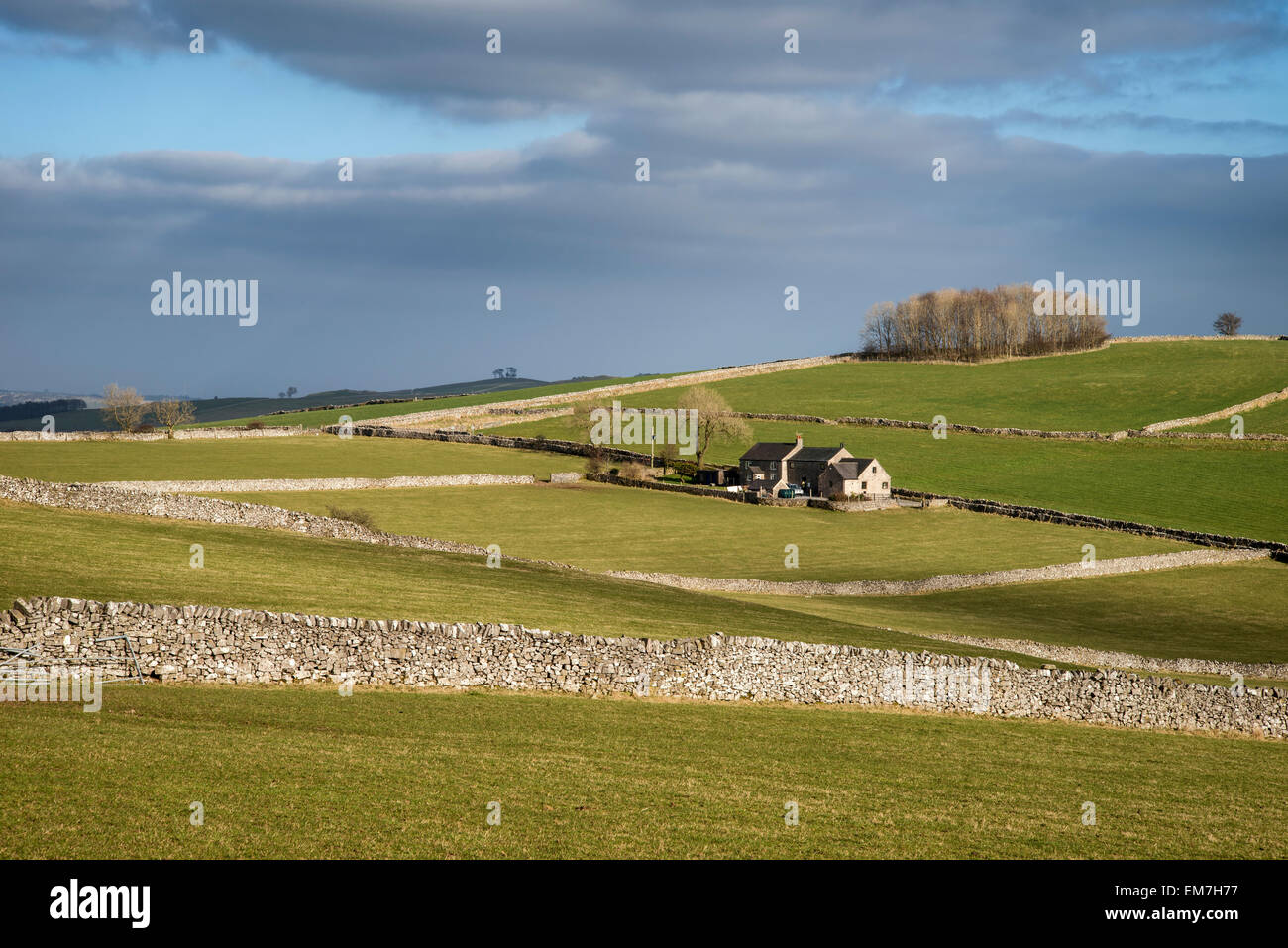 Farmhouse in beautiful light in landscape in Peak District UK Stock ...