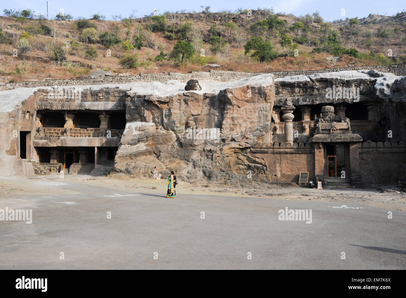 Statue buddha on ellora caves hi-res stock photography and images - Alamy