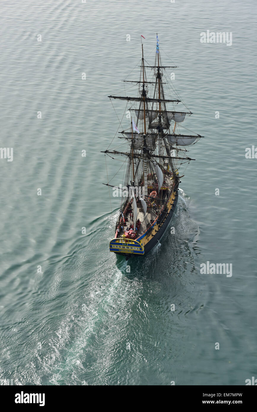Replica of 18th century royal navy frigate hi-res stock photography and ...