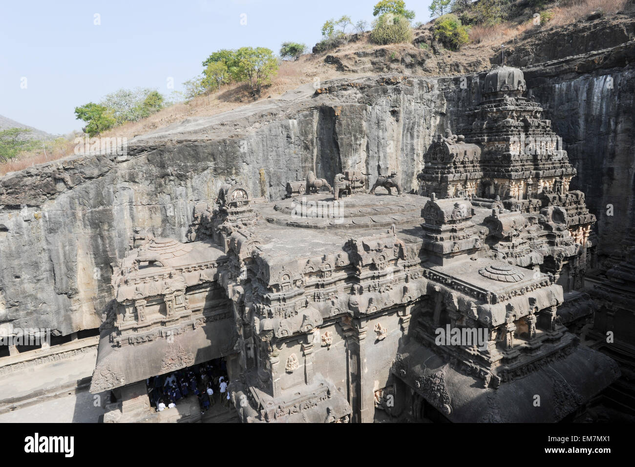 Statue buddha on ellora caves hi-res stock photography and images - Alamy