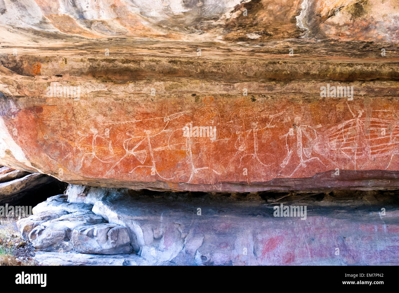 Kakadu aboriginal cave paintings hi-res stock photography and images - Alamy