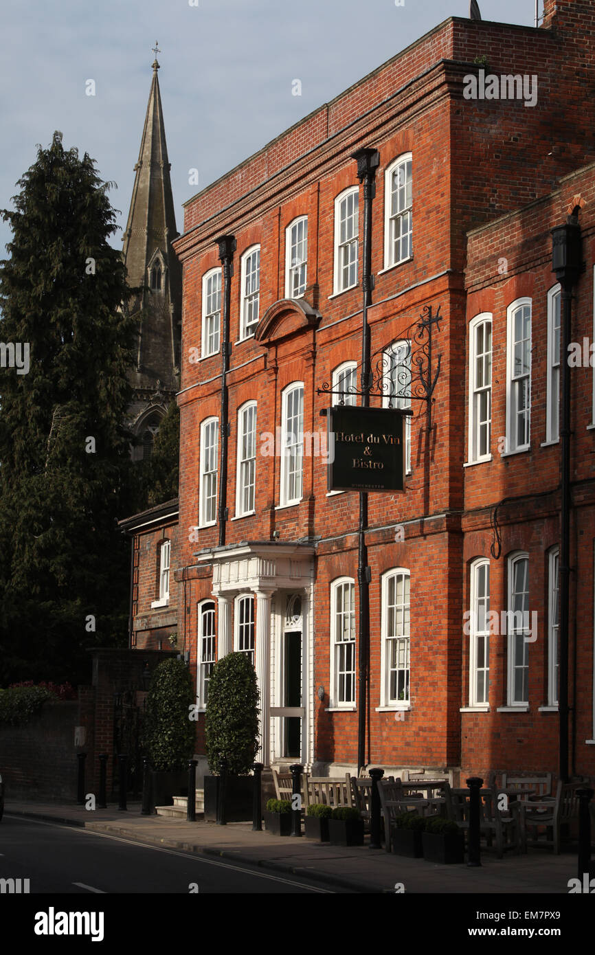 Hampshire hotel hi-res stock photography and images - Alamy