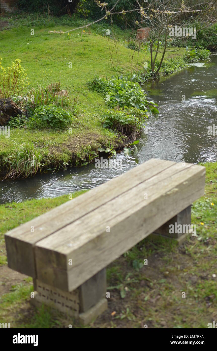 Bench of the creek hi-res stock photography and images - Alamy