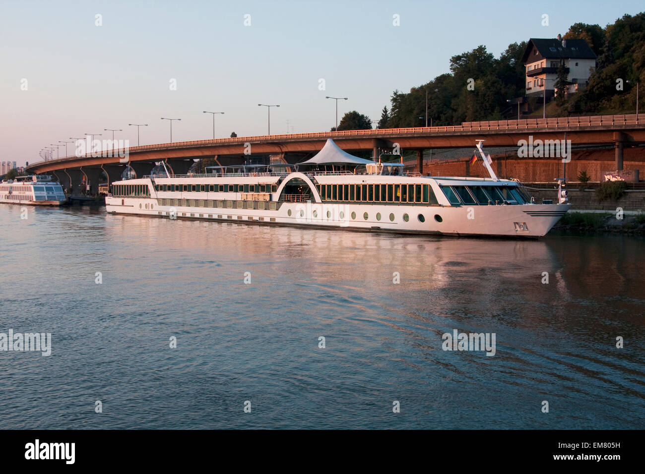 Wien vessel hi-res stock photography and images - Alamy