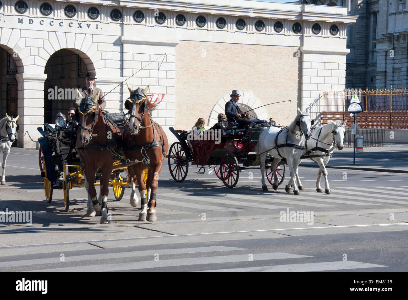 Fiakers (Viennese two-horse hackney carriages), Vienna (Wien), Austria ...
