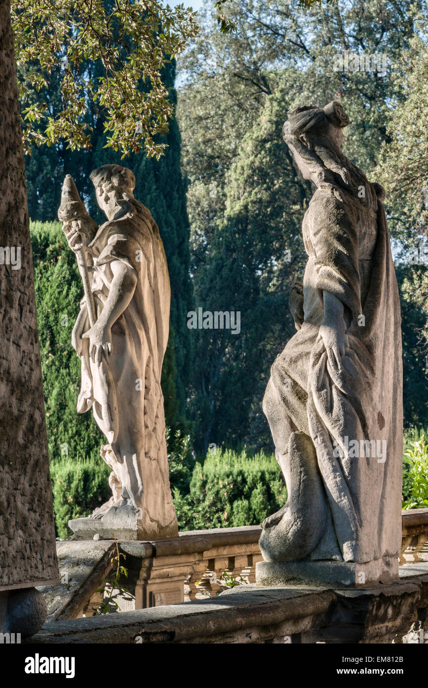 University of florence statue hi-res stock photography and images - Alamy