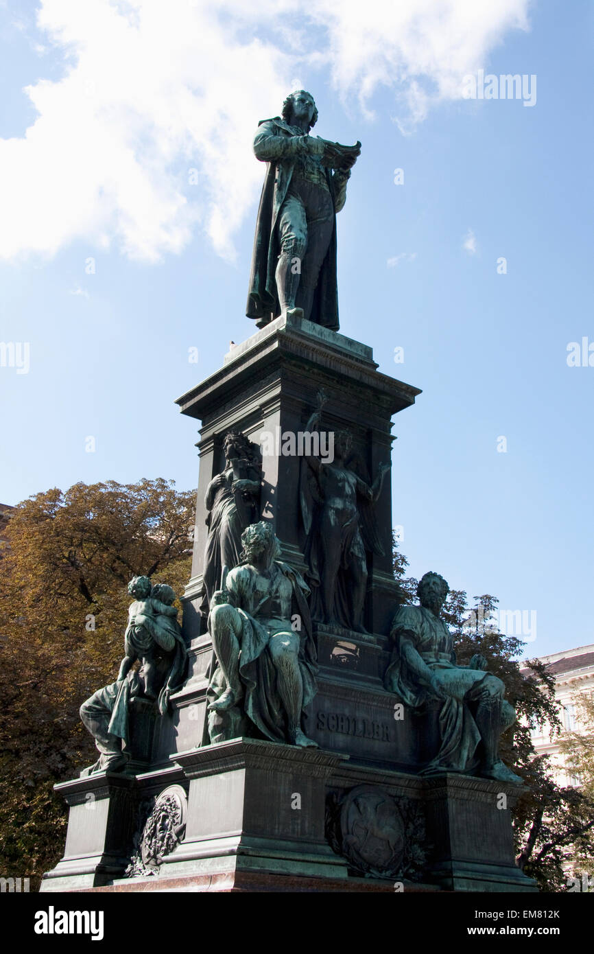 Schiller statue vienna hi-res stock photography and images - Alamy