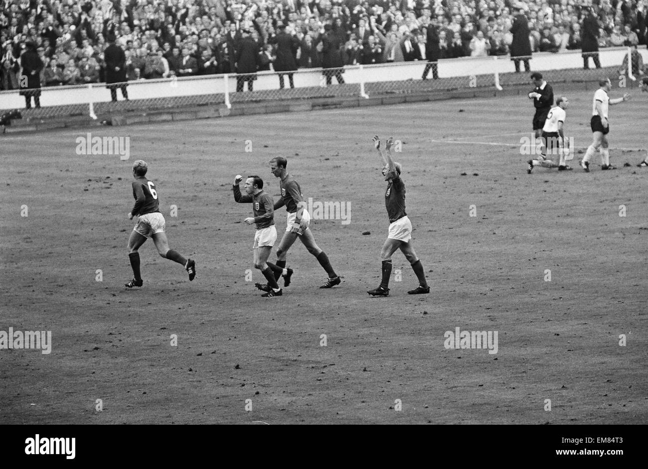 1966 World Cup Final at Wembley Stadium. England 4 v West Germany 2 ...