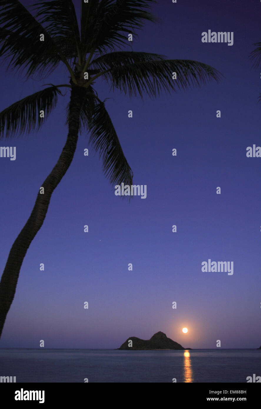 Hawaii, Oahu, Lanikai, Full Moon Rising Over One Of The Mokulua Islands ...