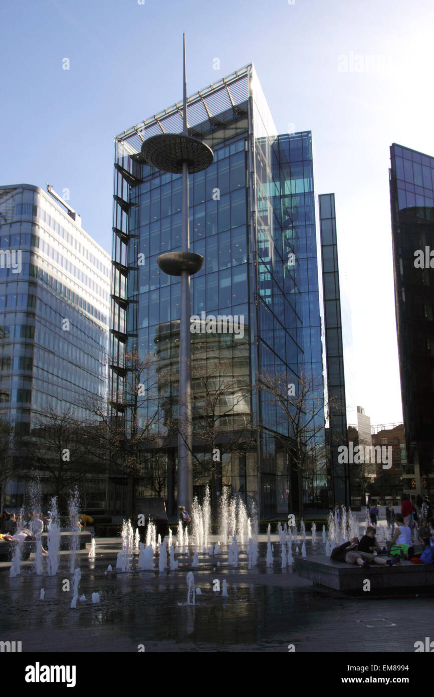 Office building near hi-res stock photography and images - Alamy