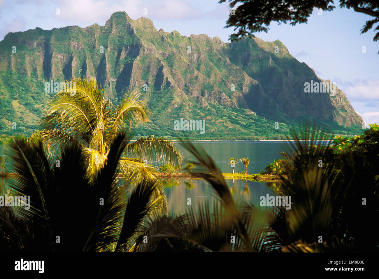 Hawaii, Oahu, Kaneohe Fishponds At Heeia Area, Mountain In Background ...