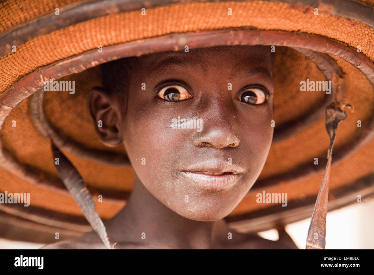 Portrait of a Fulani boy in Youga, Mali Stock Photo - Alamy