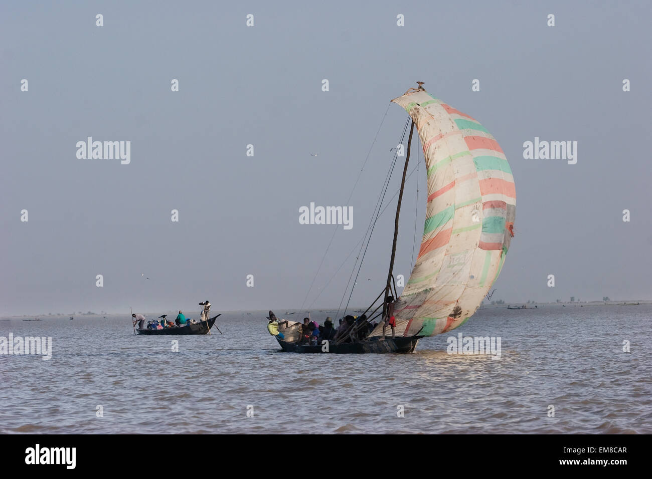 Sail boat on Lake Debo, formed by the seasonal flooding of the Niger ...
