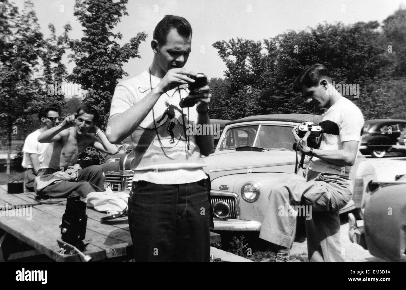 Vintage camera club Black and White Stock Photos & Images - Alamy