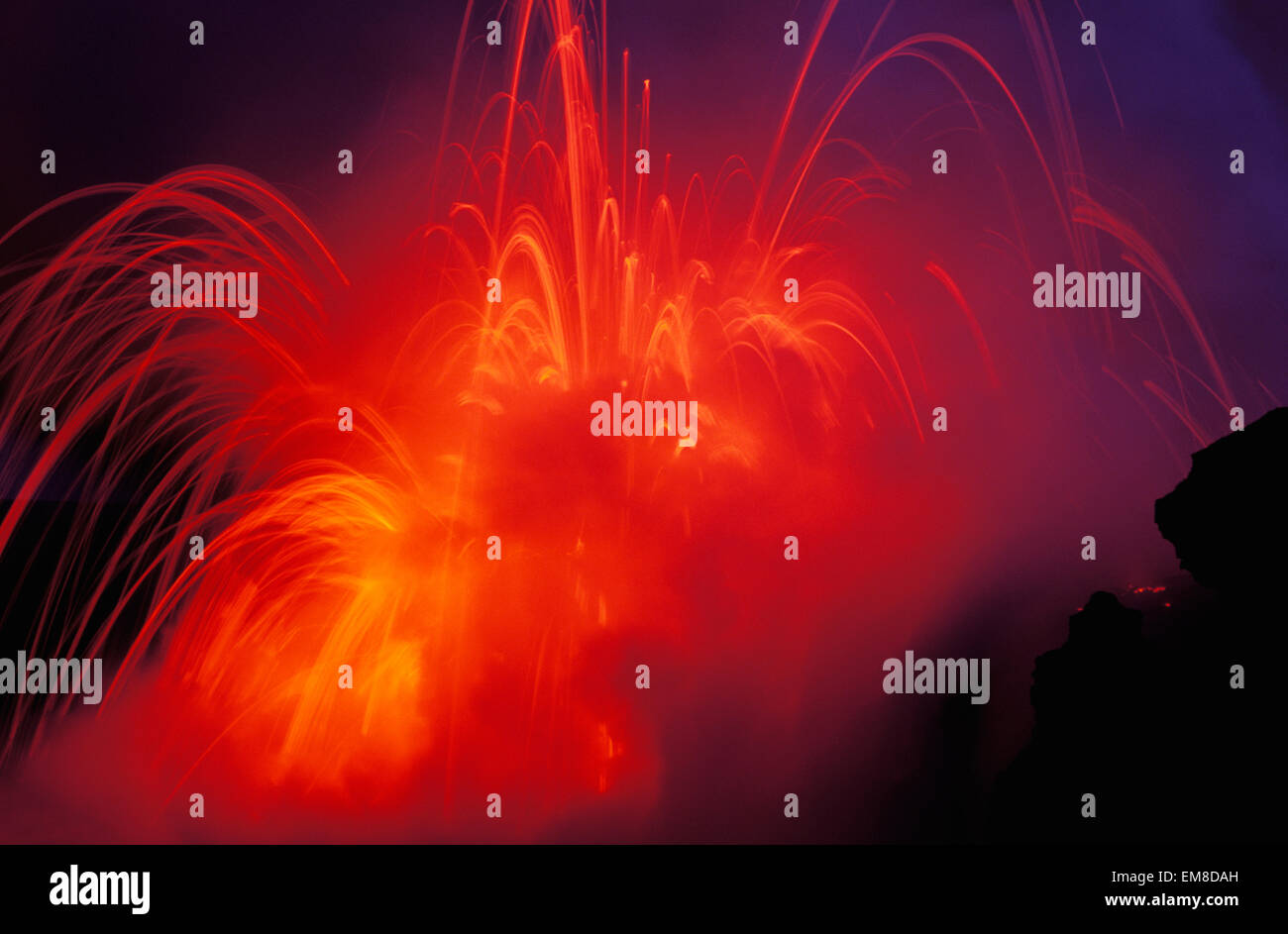 Hawaii, Big Island, Hawaii Volcanoes National Park, Lava Exploding As ...