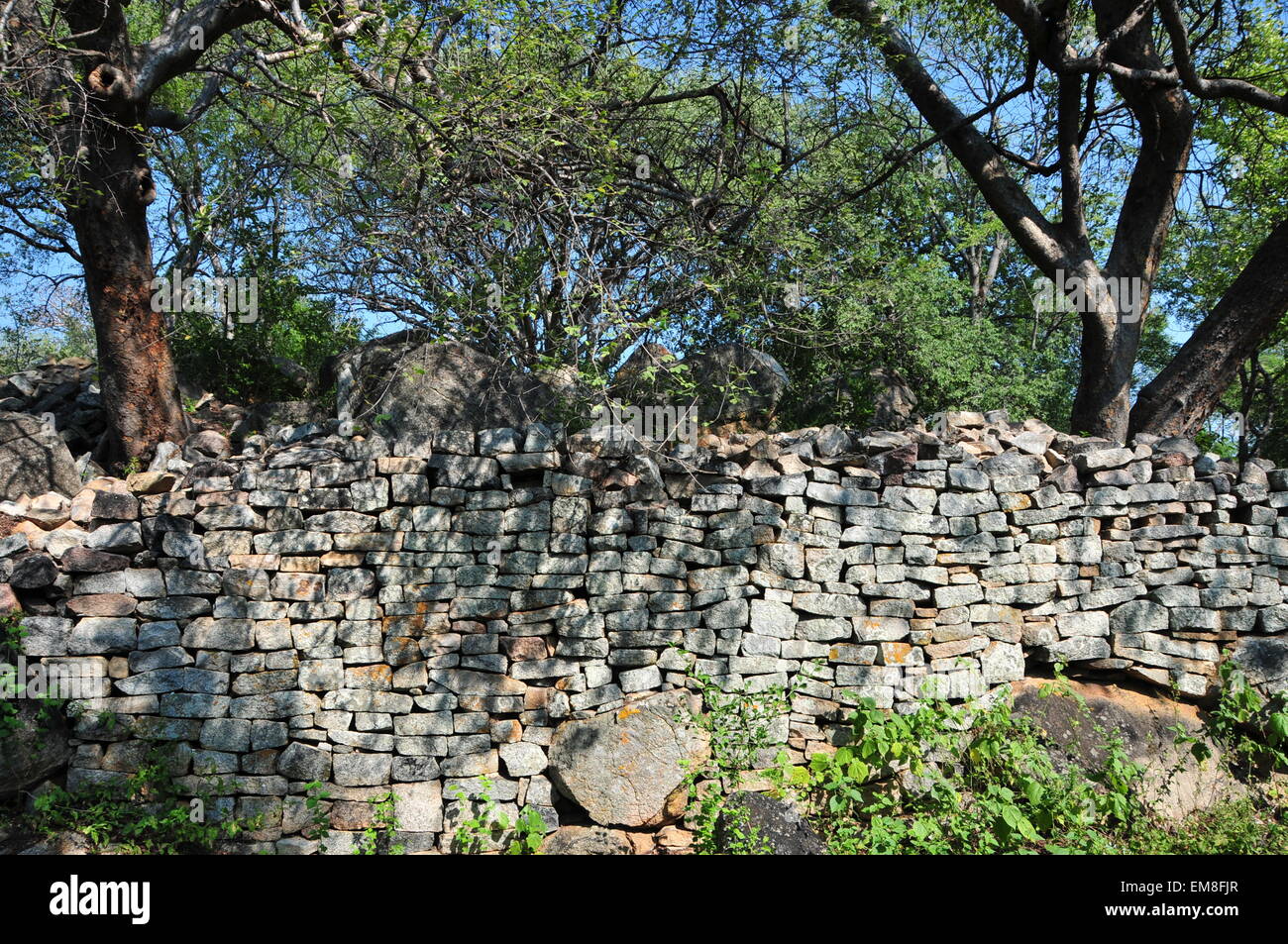 Excavated court hi-res stock photography and images - Alamy