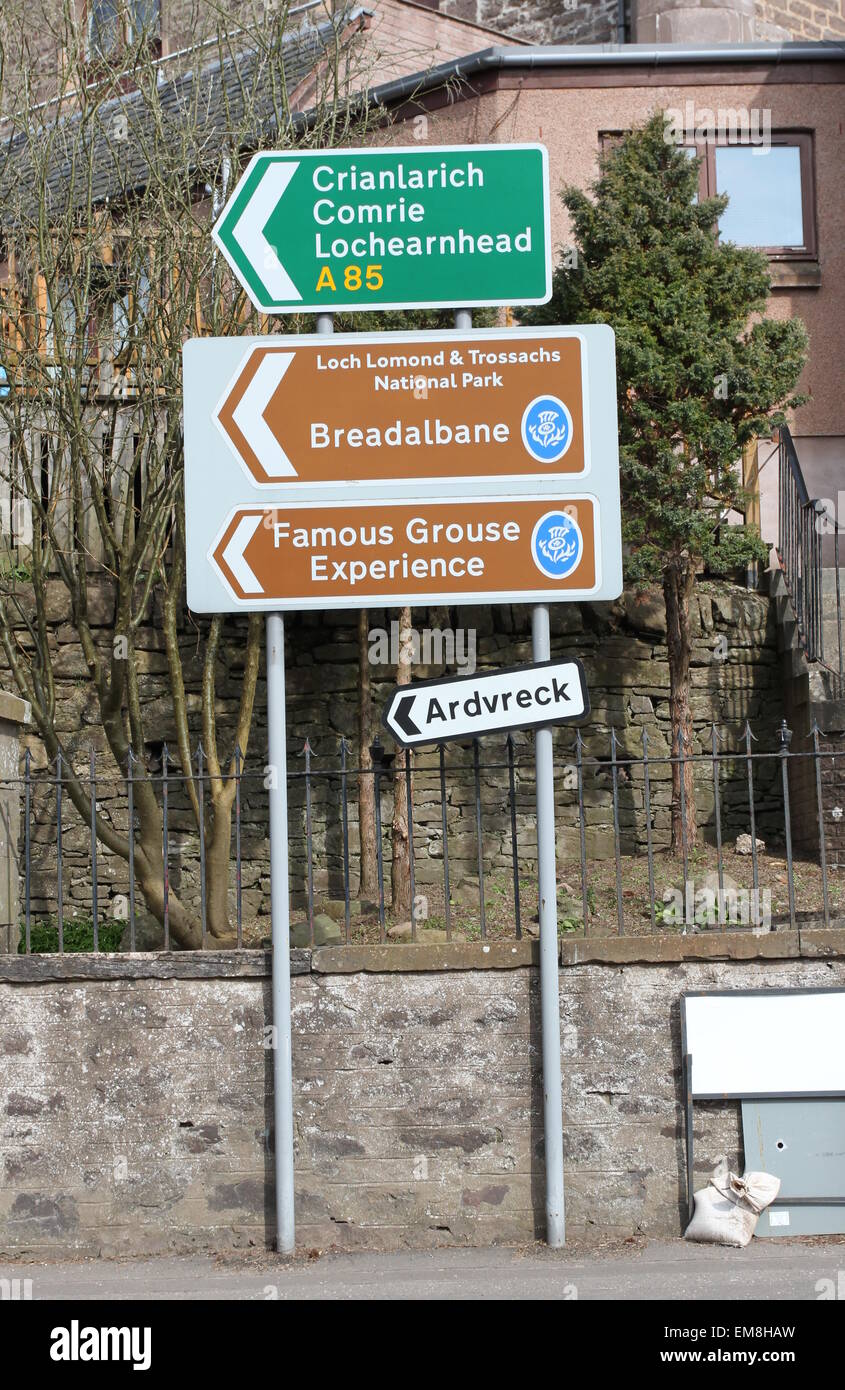 Scotland road signs hi-res stock photography and images - Alamy