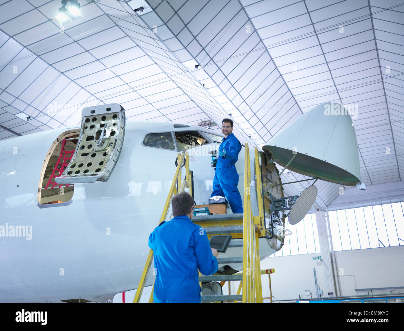 Aircraft Maintenance High Resolution Stock Photography and Images - Alamy