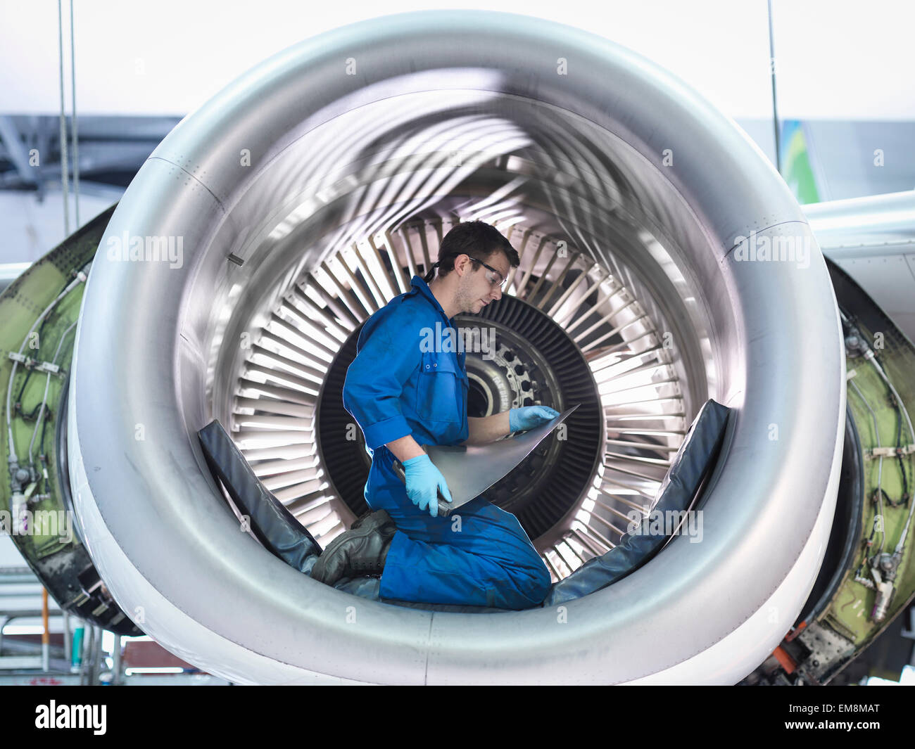 The blade hi-res stock photography and images - Alamy