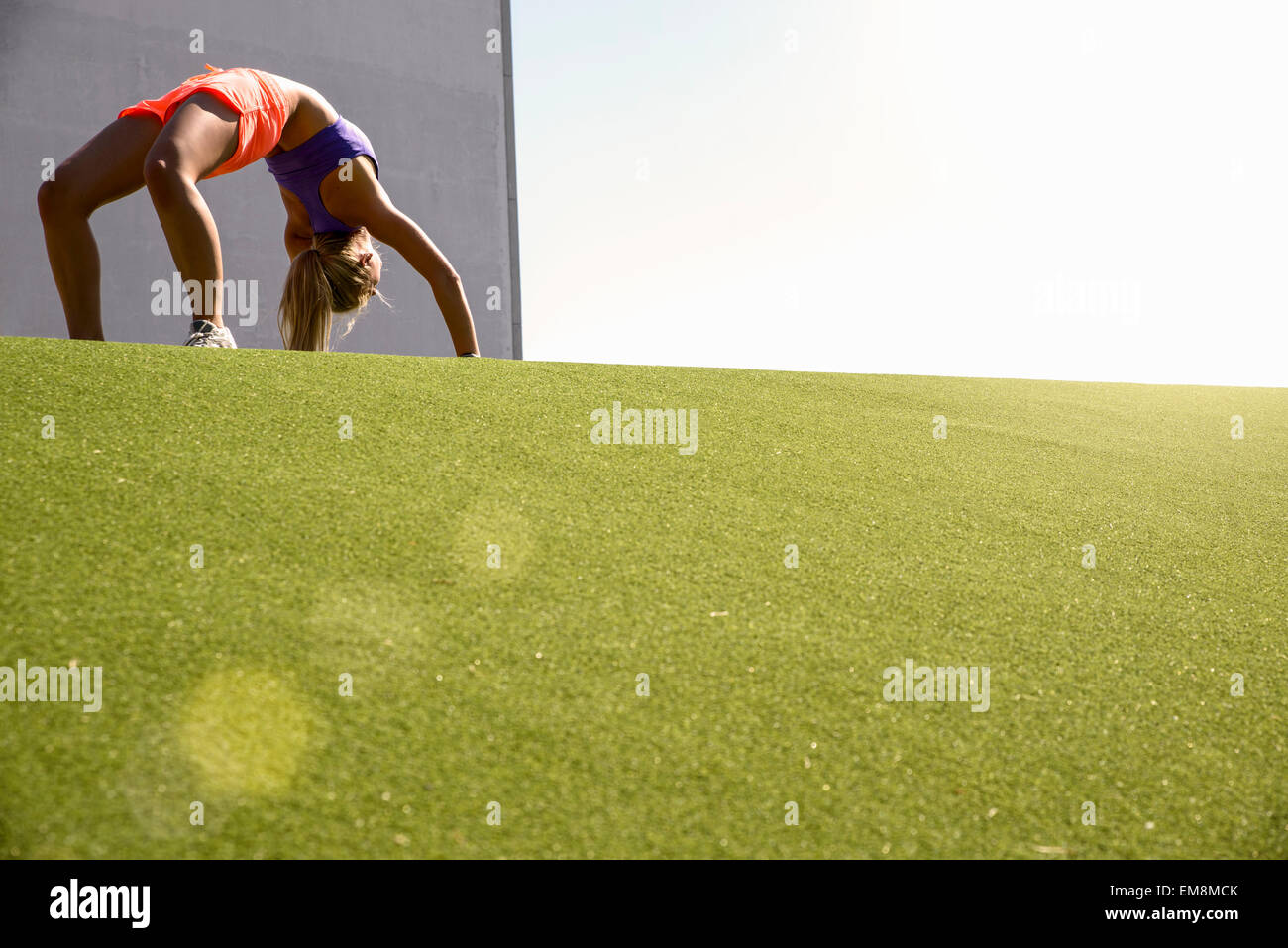 Bent over backwards hi-res stock photography and images - Alamy
