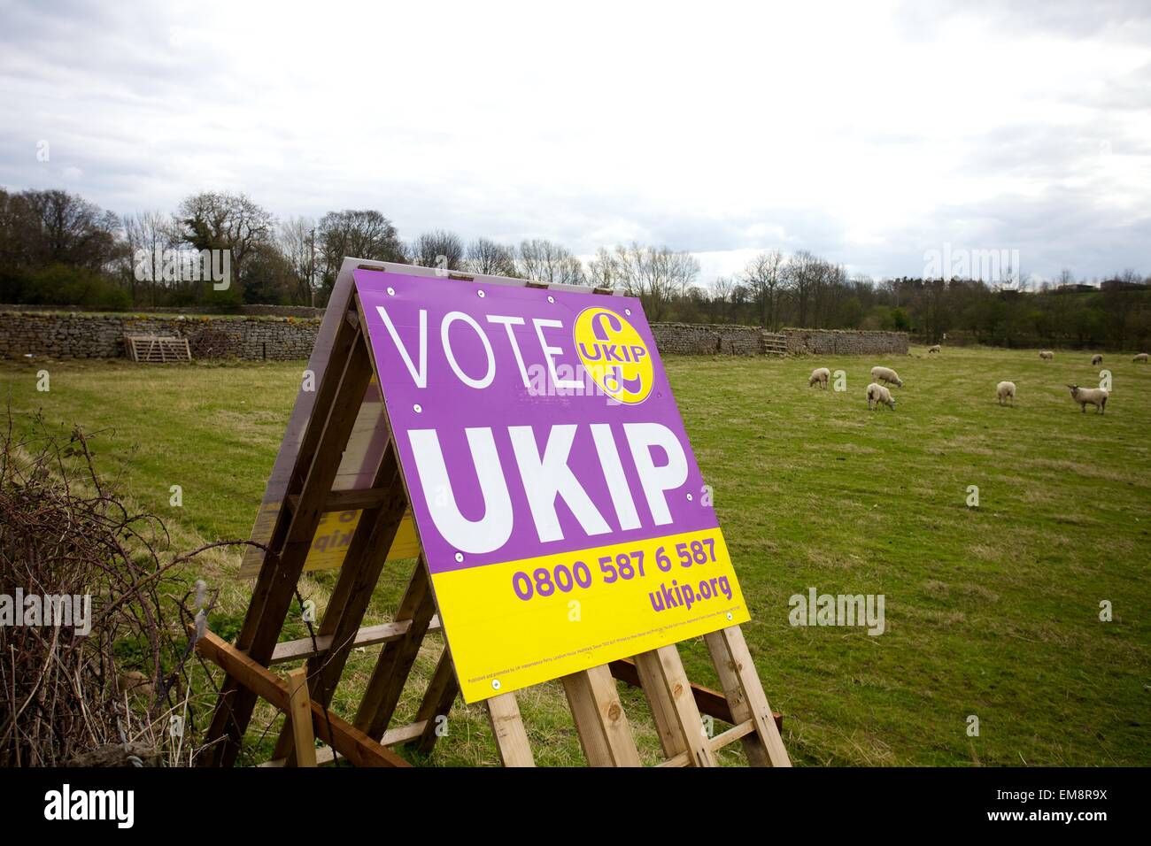 Ukip signage hi-res stock photography and images - Alamy
