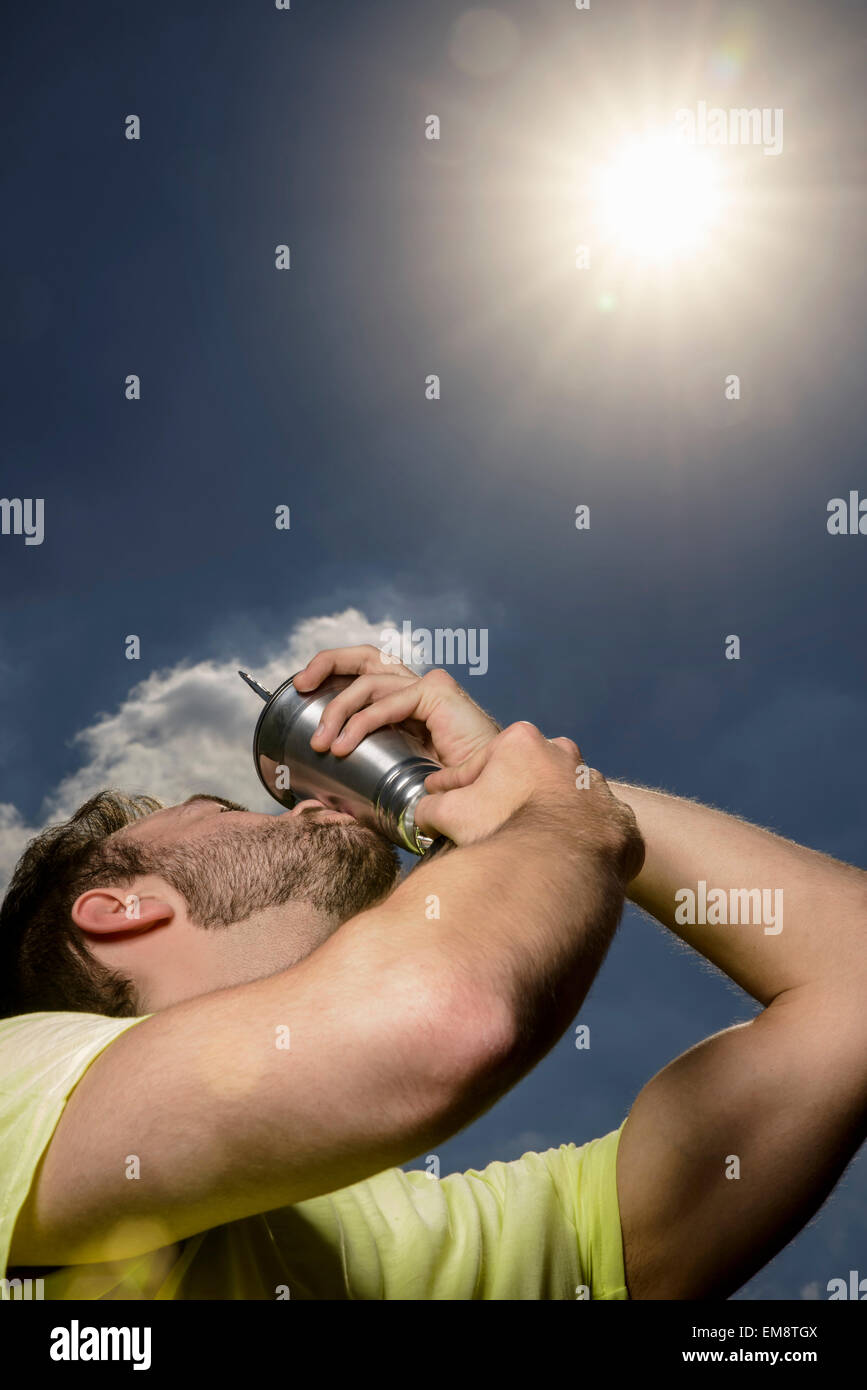 Kissing Trophy Stock Photos & Kissing Trophy Stock Images - Alamy