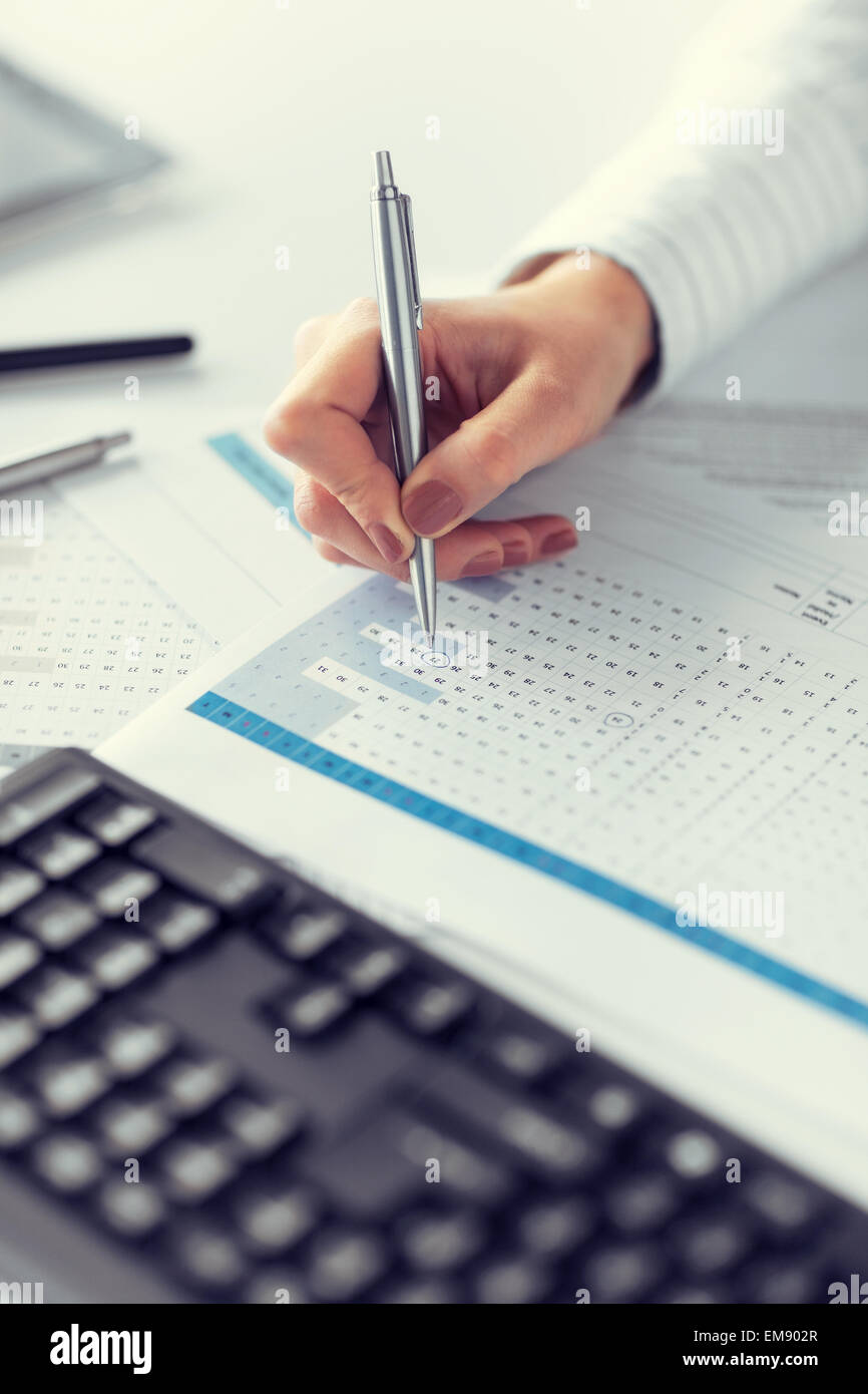 List of numbers on paper hi-res stock photography and images - Alamy