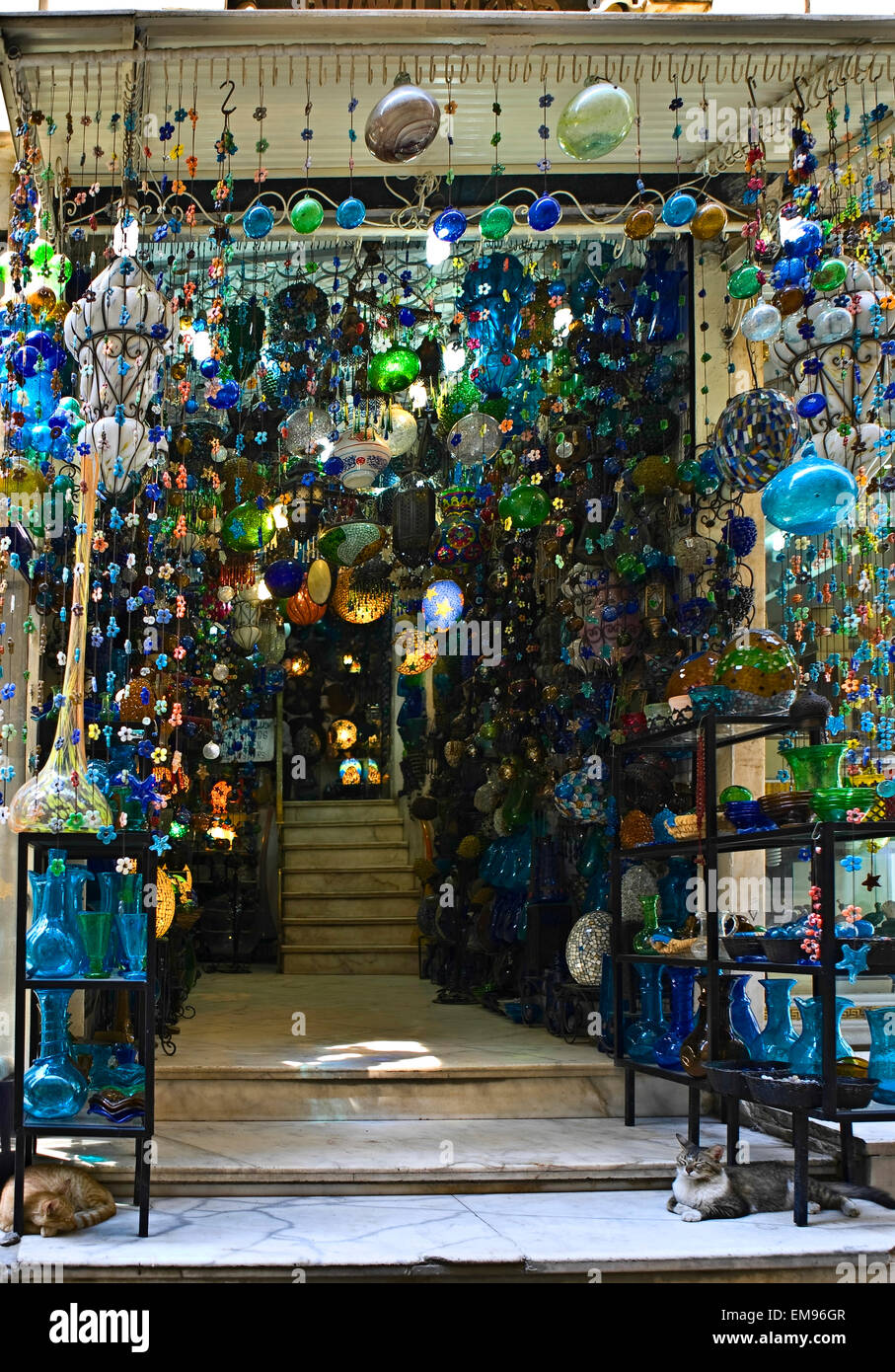 Shopping in a souk hi-res stock photography and images - Alamy