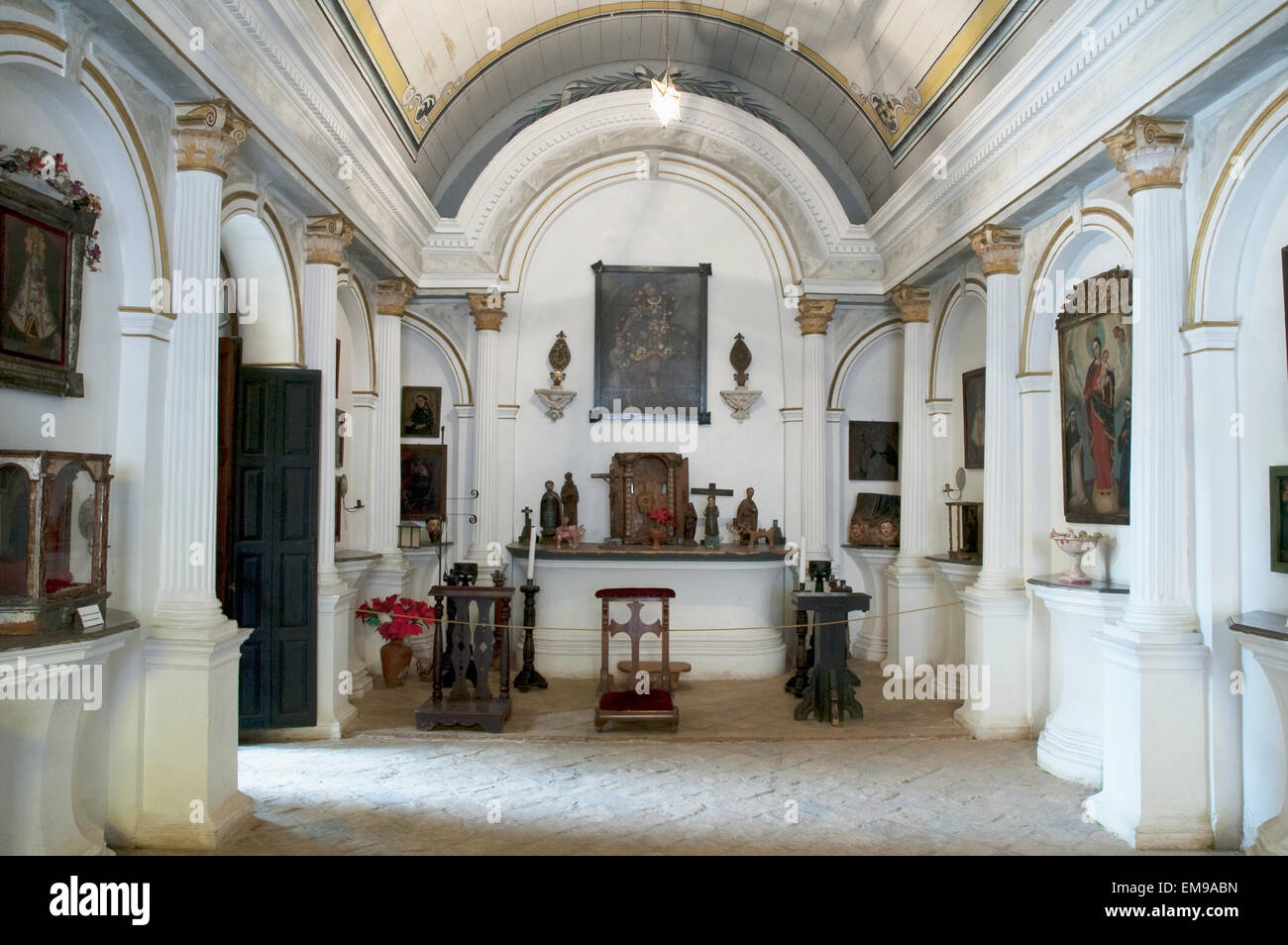 Colonial Chapel At The Na Bolom Museum, San Cristobal De Las Casas ...