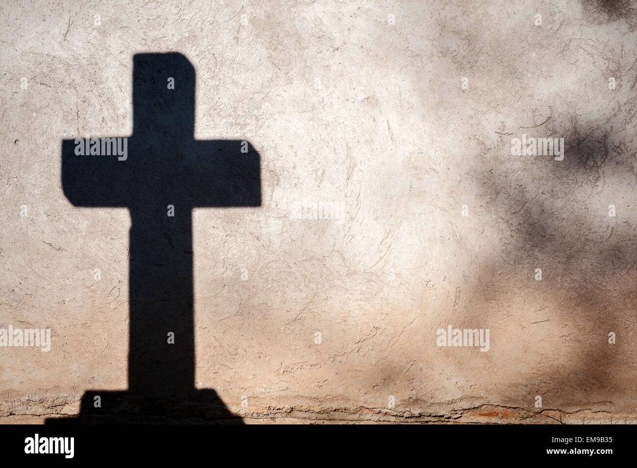 Cross on a wall hi-res stock photography and images - Alamy