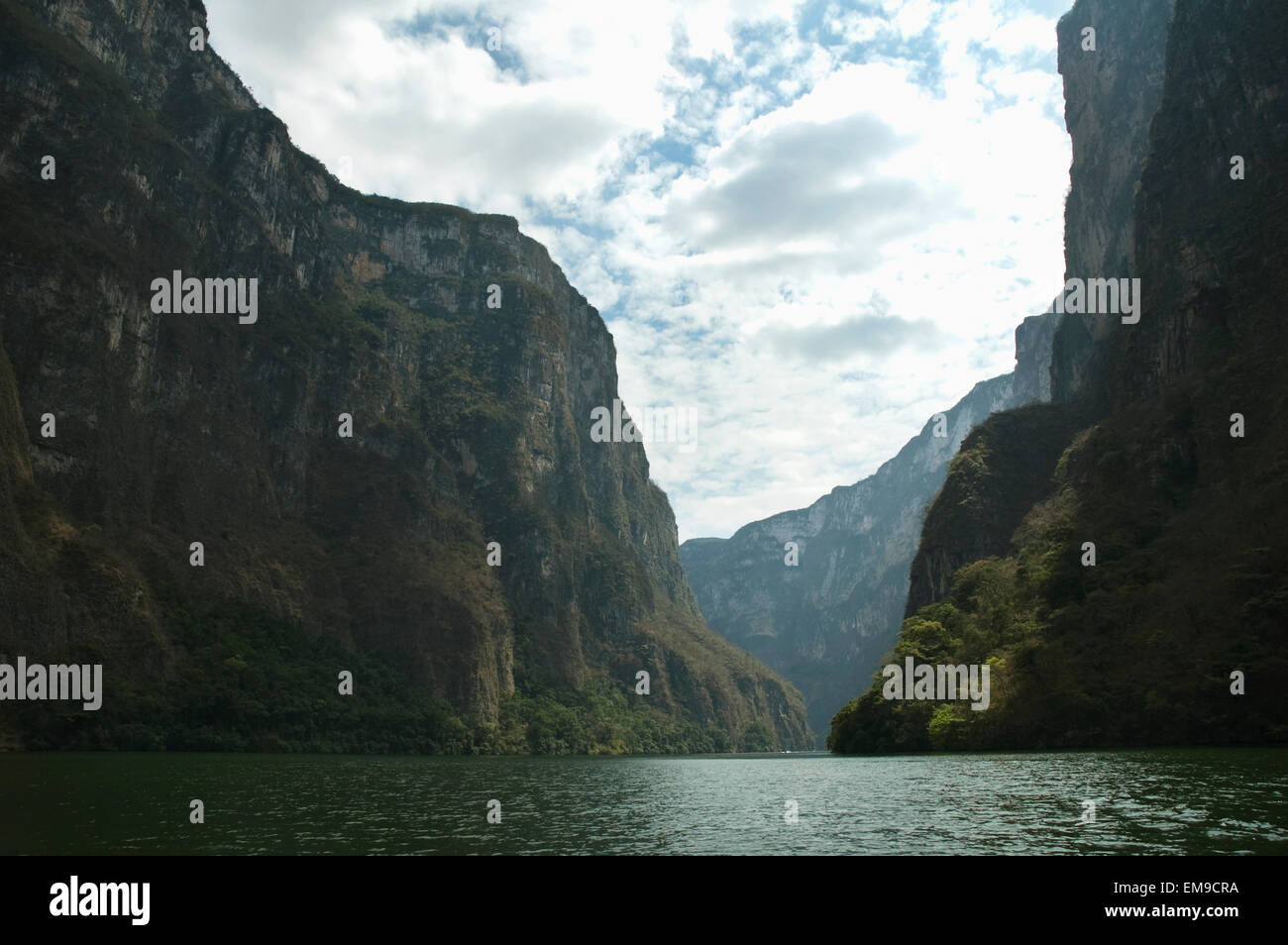 Grijalva River, Canyon Sink, Chiapas, Mexico Stock Photo - Alamy